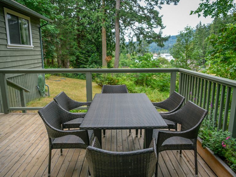 Churchill Cottage on Salt Spring Island │ Hastings House